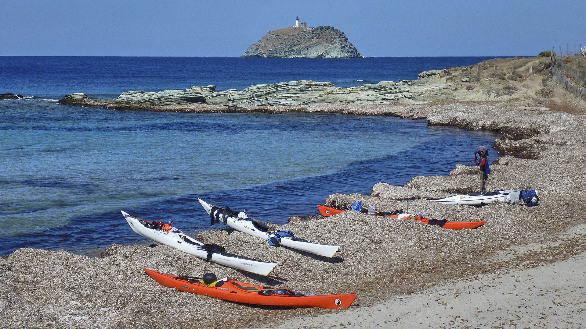 CAP CORSE and ÎLE DE LA GIRAGLIA - TUILIK SEA KAYAK